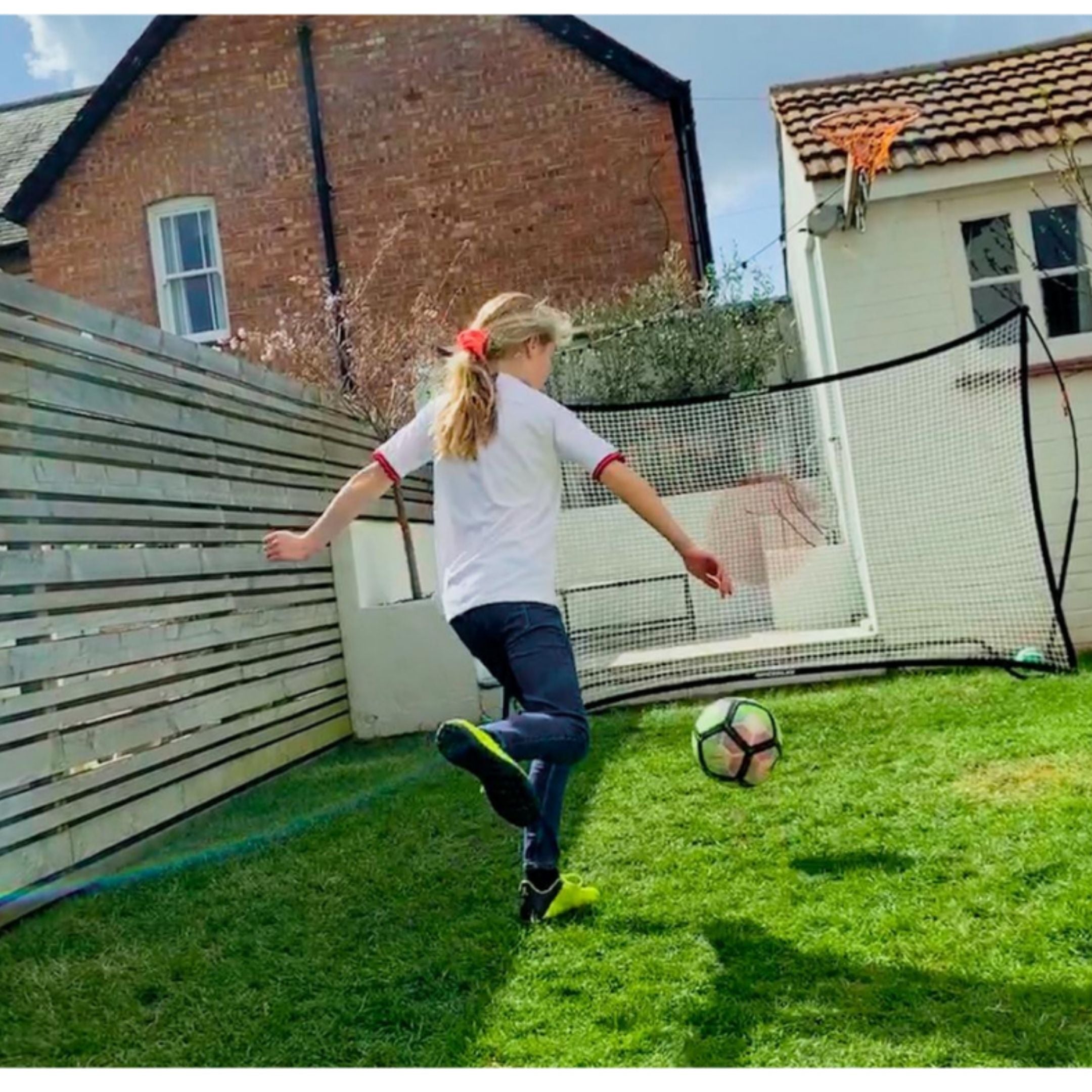 Sports equipment for small gardens – Little Big Sports